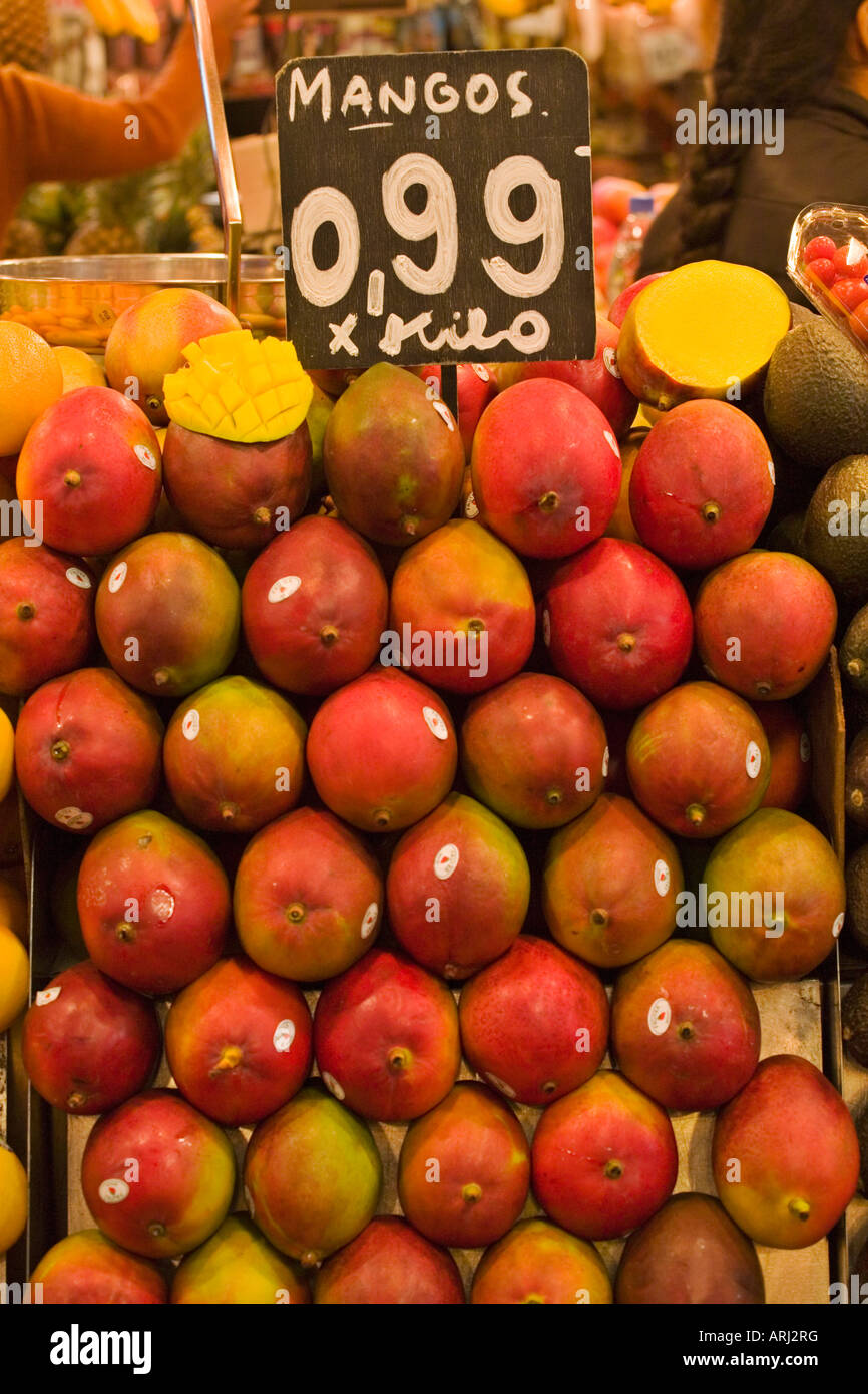 Mango pricing hi-res stock photography and images - Alamy