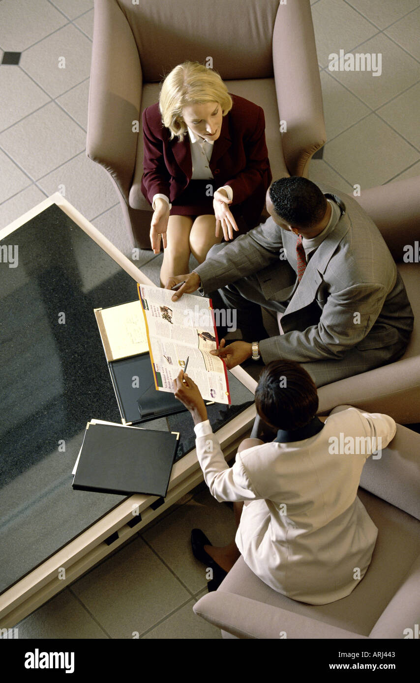 Persuasive discussion hi-res stock photography and images - Alamy
