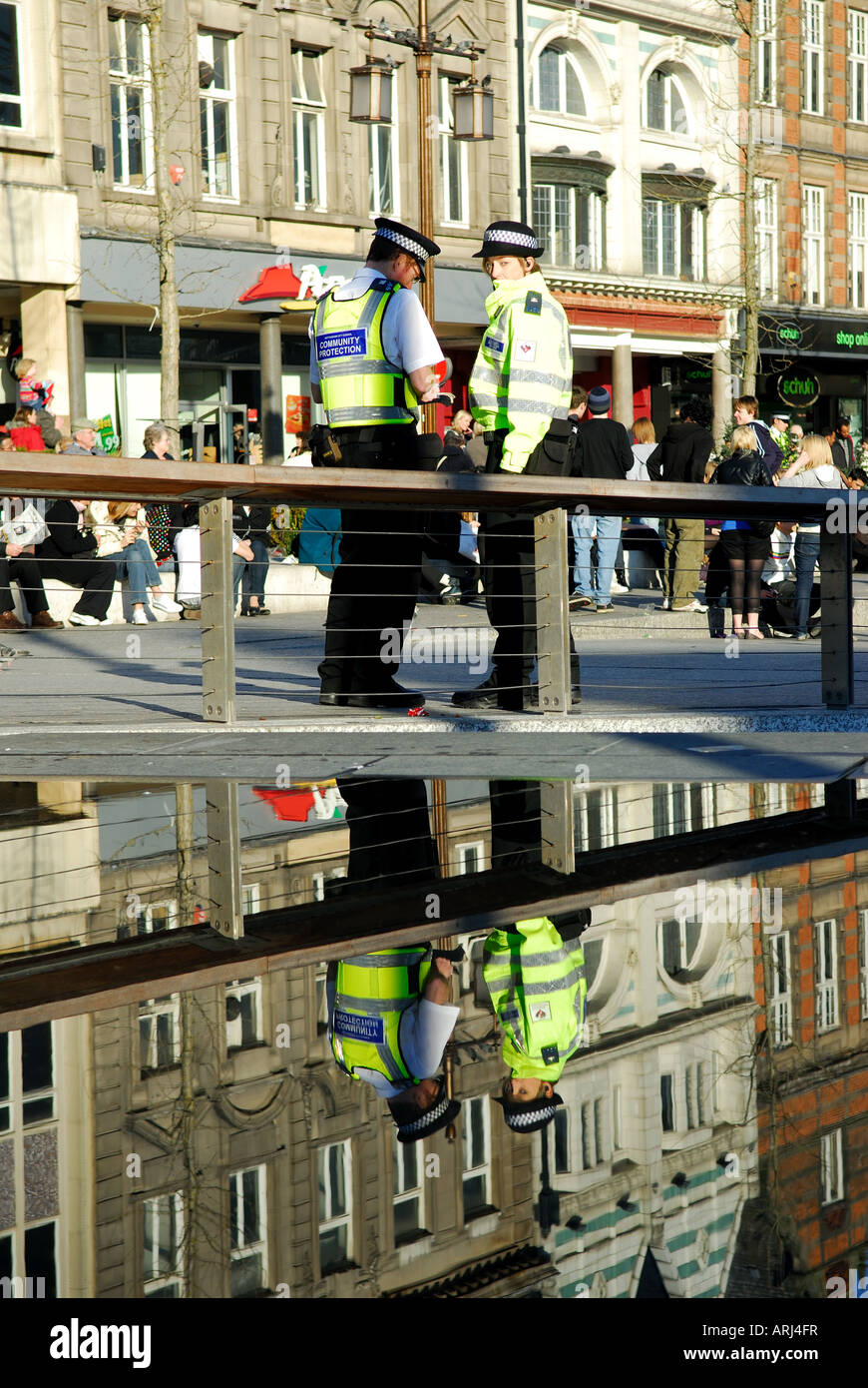 Police community wardens hi-res stock photography and images - Alamy