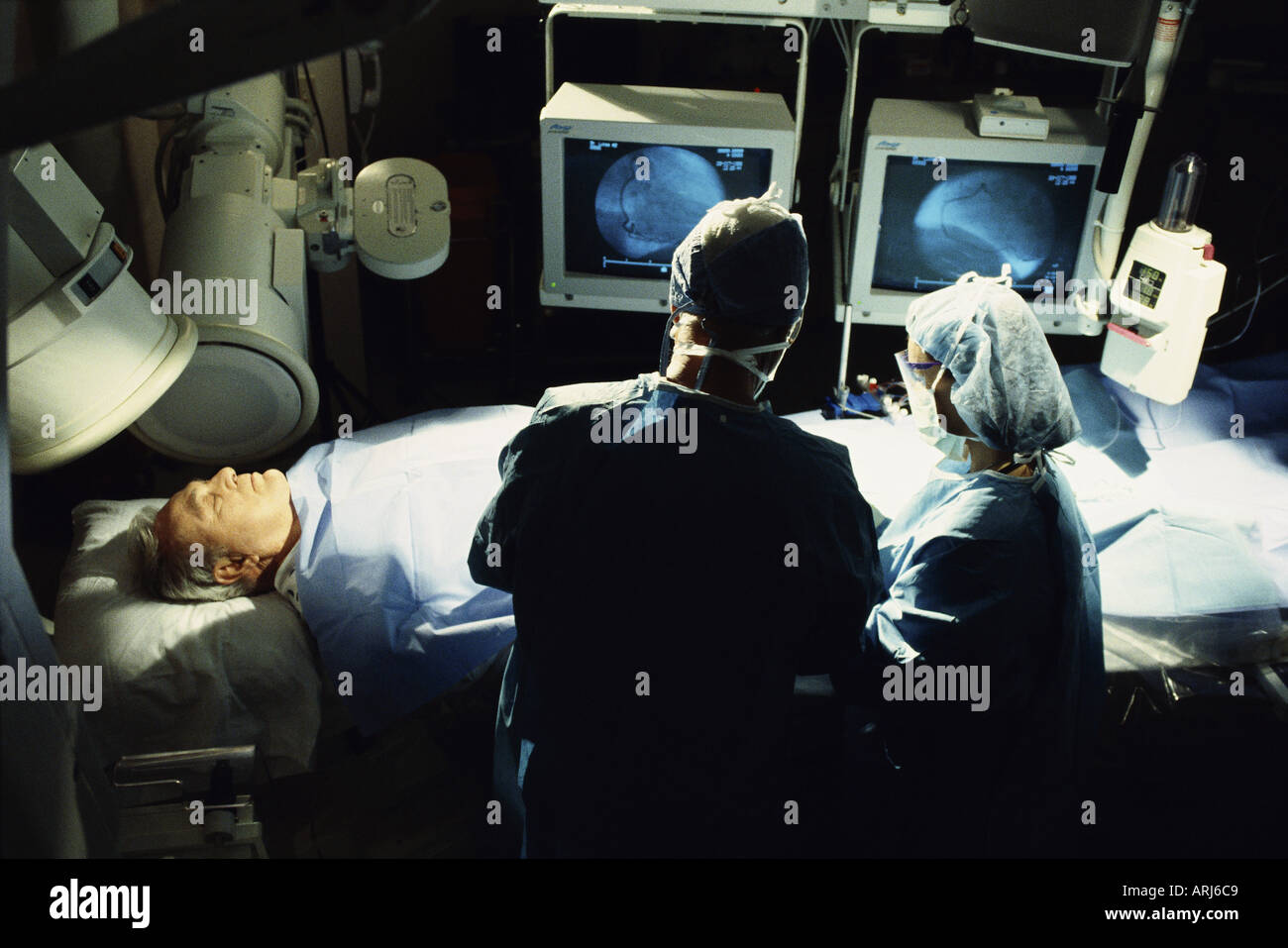 Cardiac catheterization team hi-res stock photography and images - Alamy
