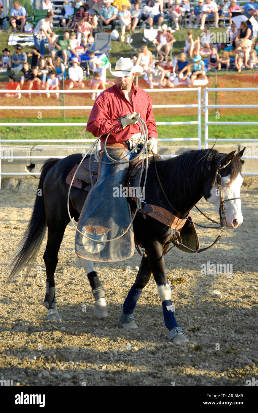 Cowboy horse hi-res stock photography and images - Alamy