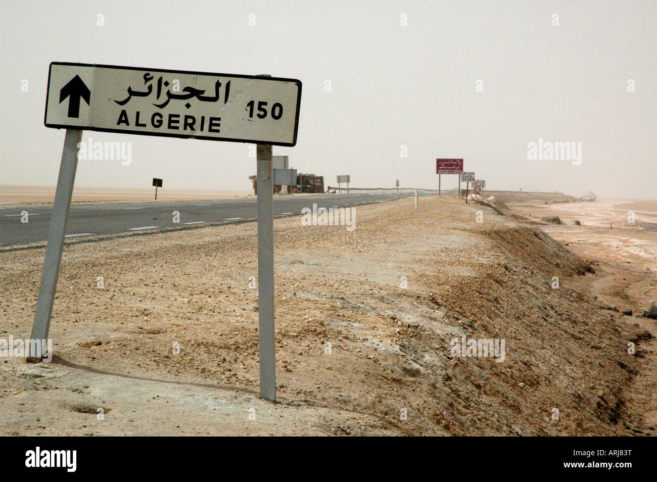 Chott algeria hi-res stock photography and images - Alamy