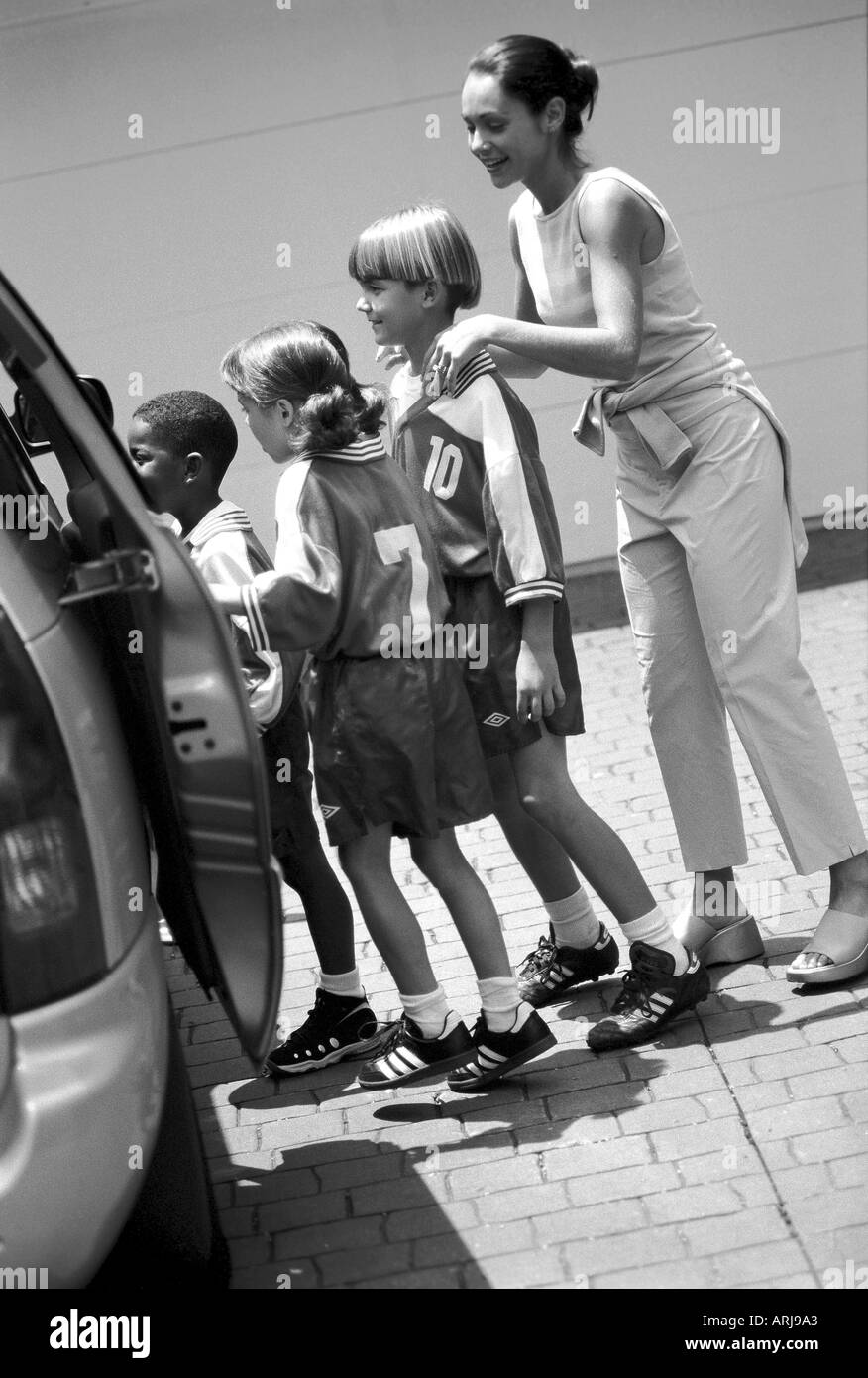 Soccer mom car hi-res stock photography and images - Alamy
