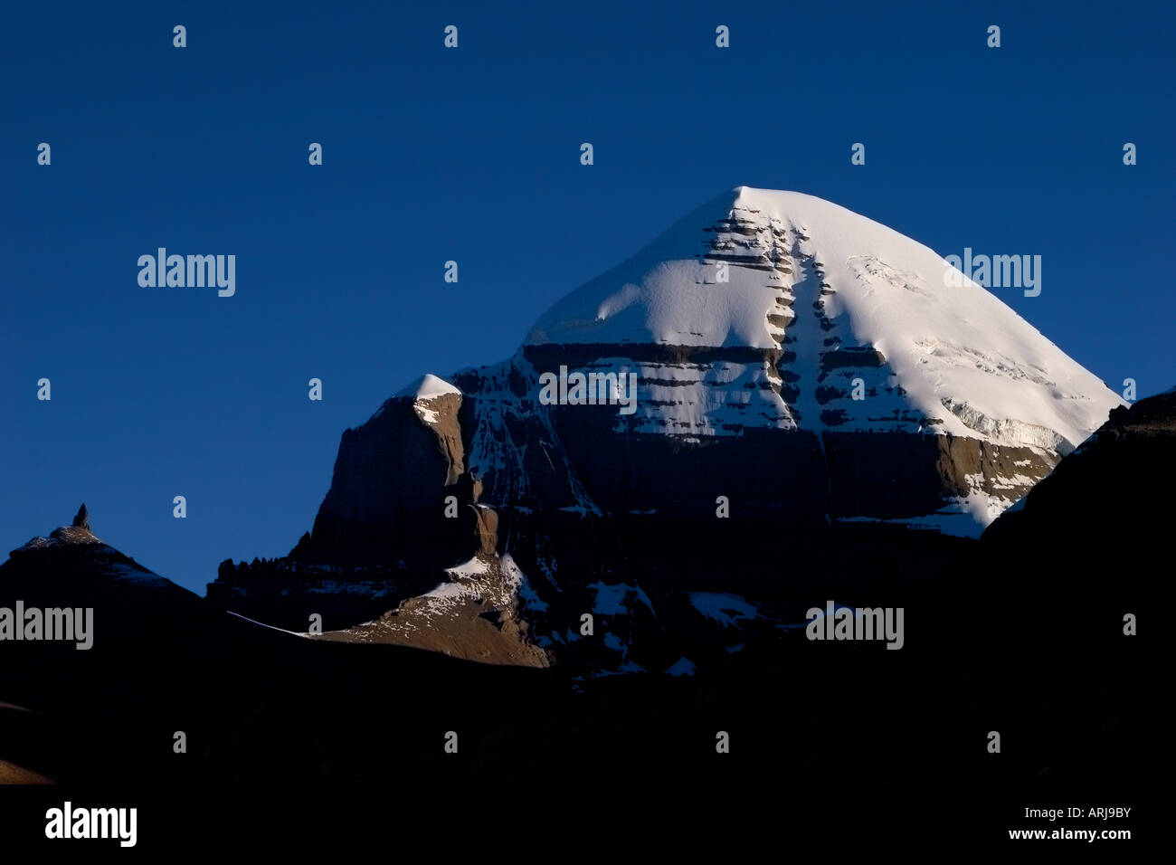 Mount kailash china hi-res stock photography and images - Alamy