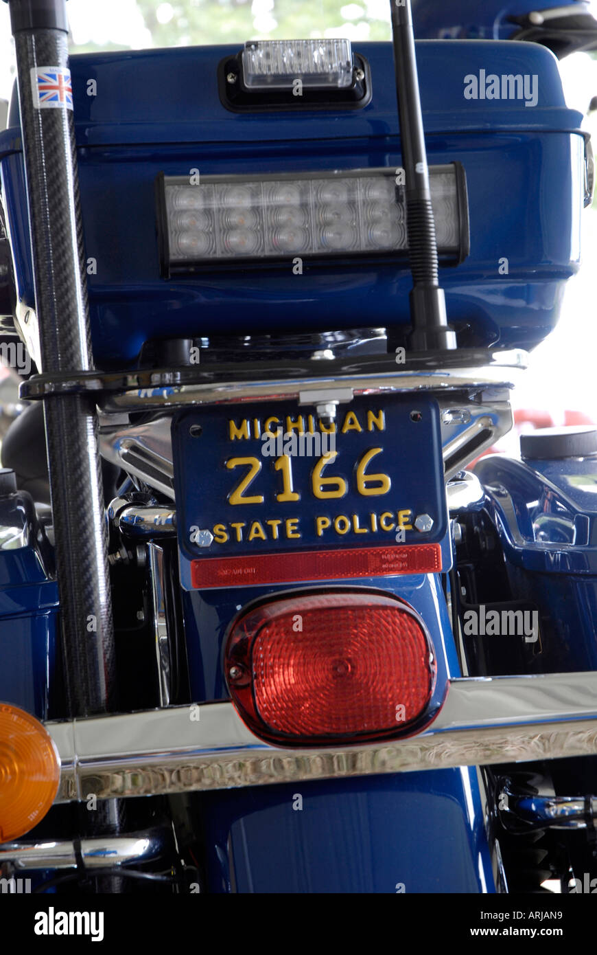 Michigan State Police participate with motorcycle policeman at Michigan ...