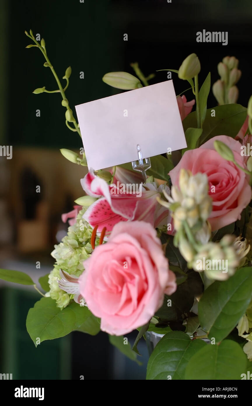 Thank you note with flowers hi-res stock photography and images - Alamy