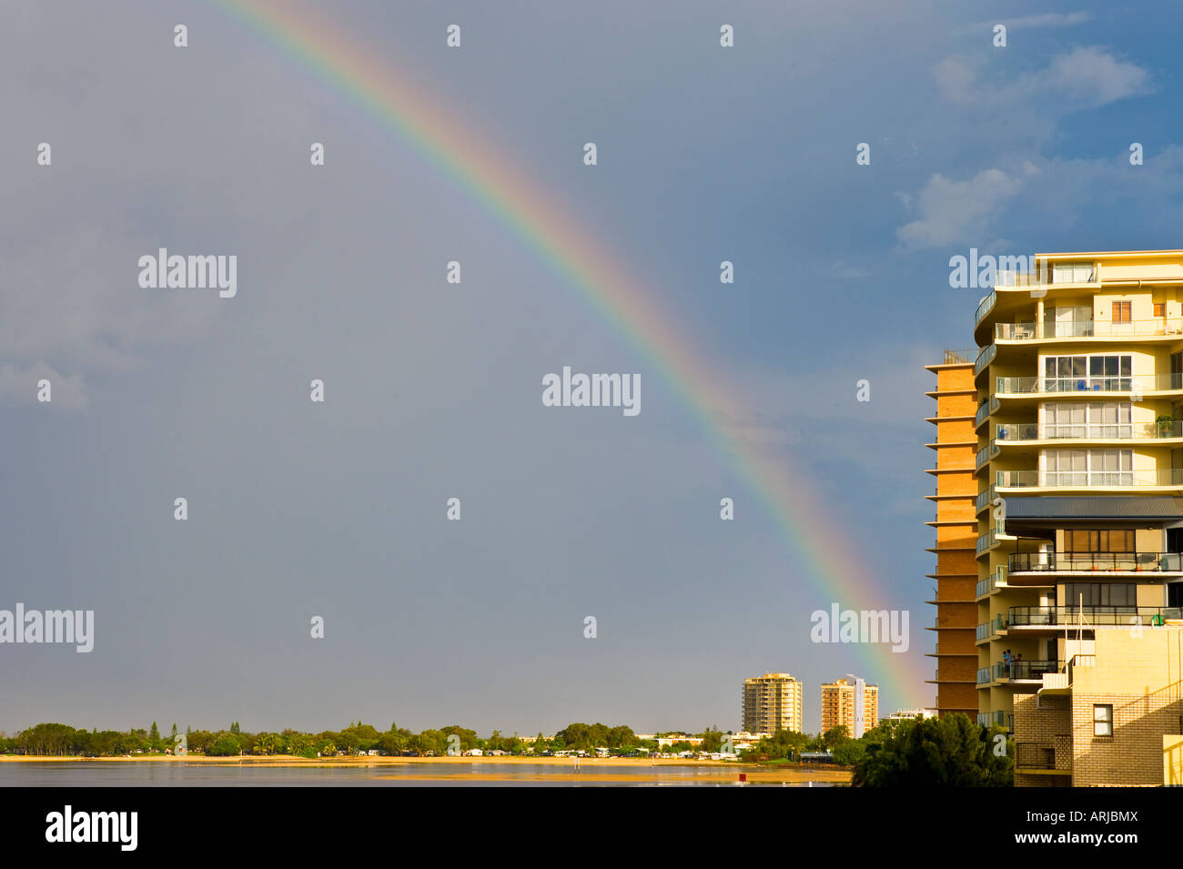 Rainbow over city skyline hi-res stock photography and images - Alamy