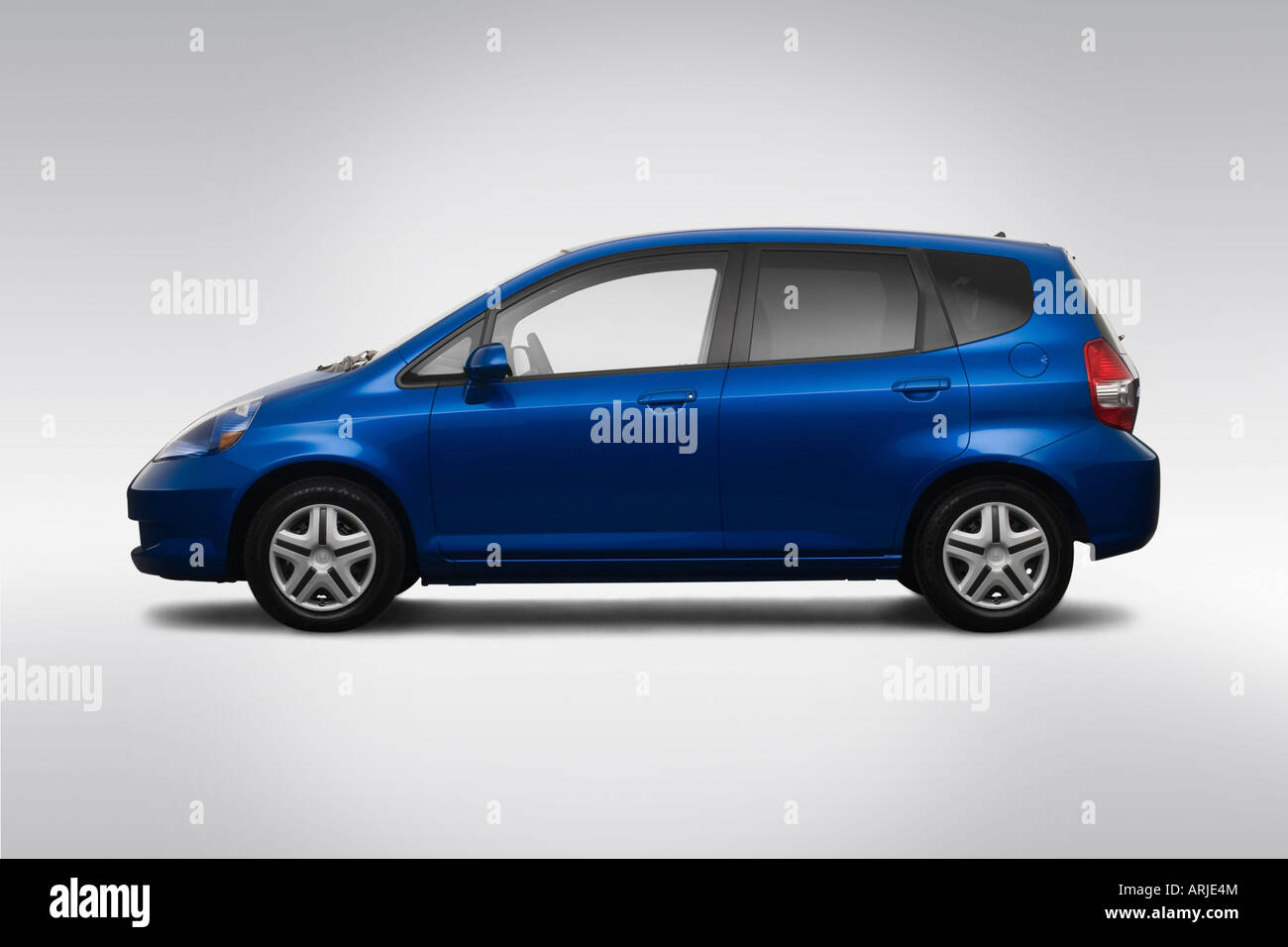 2008 Honda Fit in Blue - Drivers Side Profile Stock Photo - Alamy