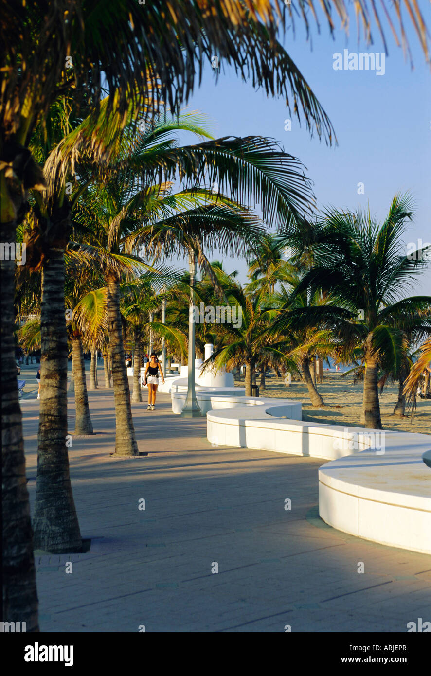 Fort Lauderdale, Wave Wall Promenade, Florida, USA Stock Photo - Alamy