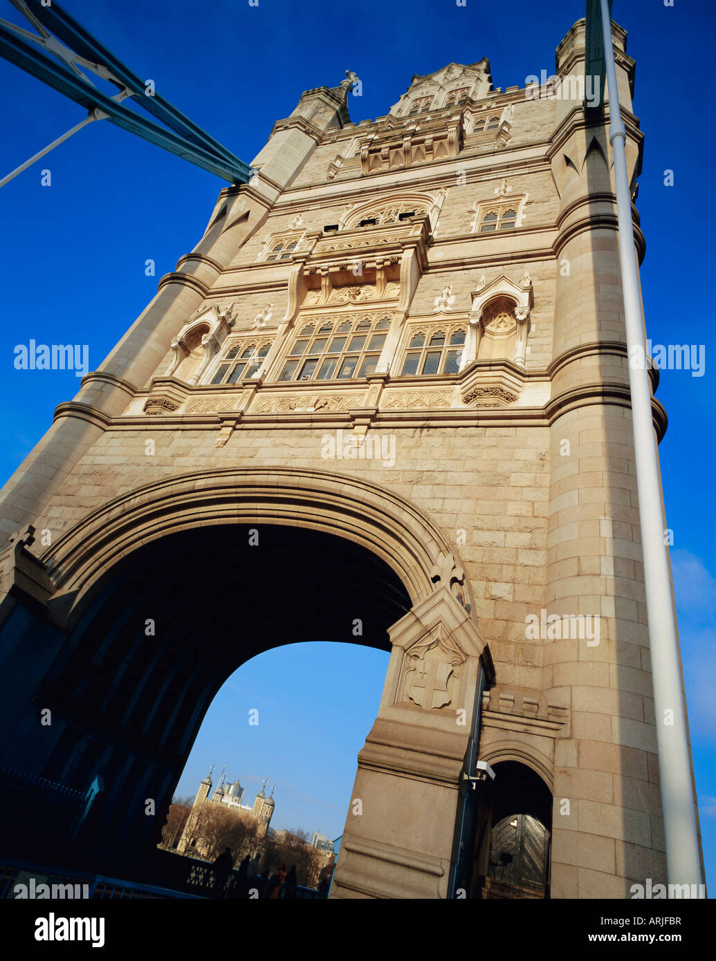 Tower Bridge with the Tower of London visable through the arch, London ...