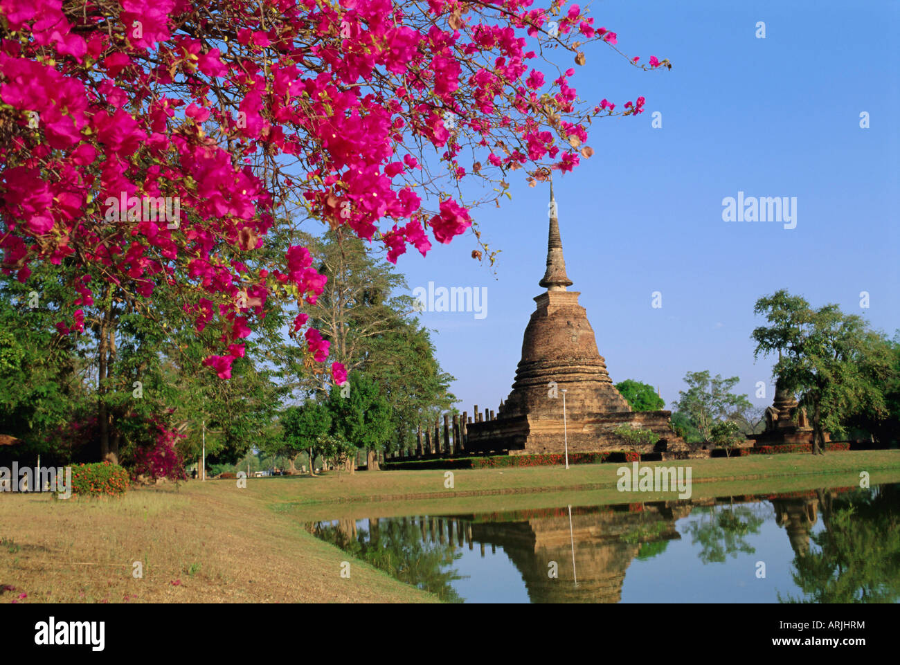 Thai sa hi-res stock photography and images - Alamy