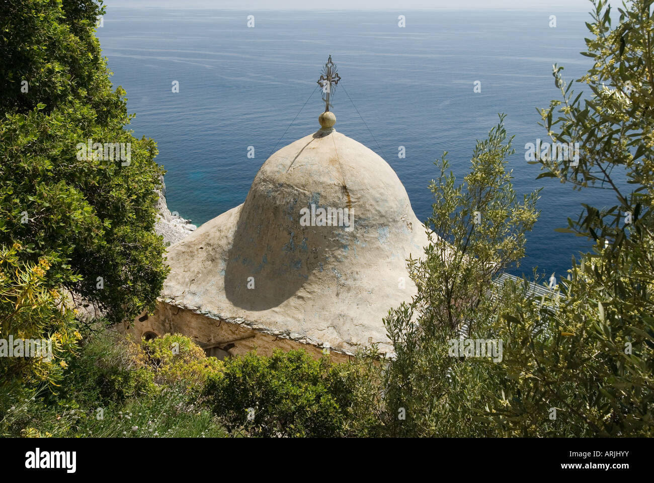 A small chapel, Katounakia, Mount Athos, Halkidiki, Greece Stock Photo ...