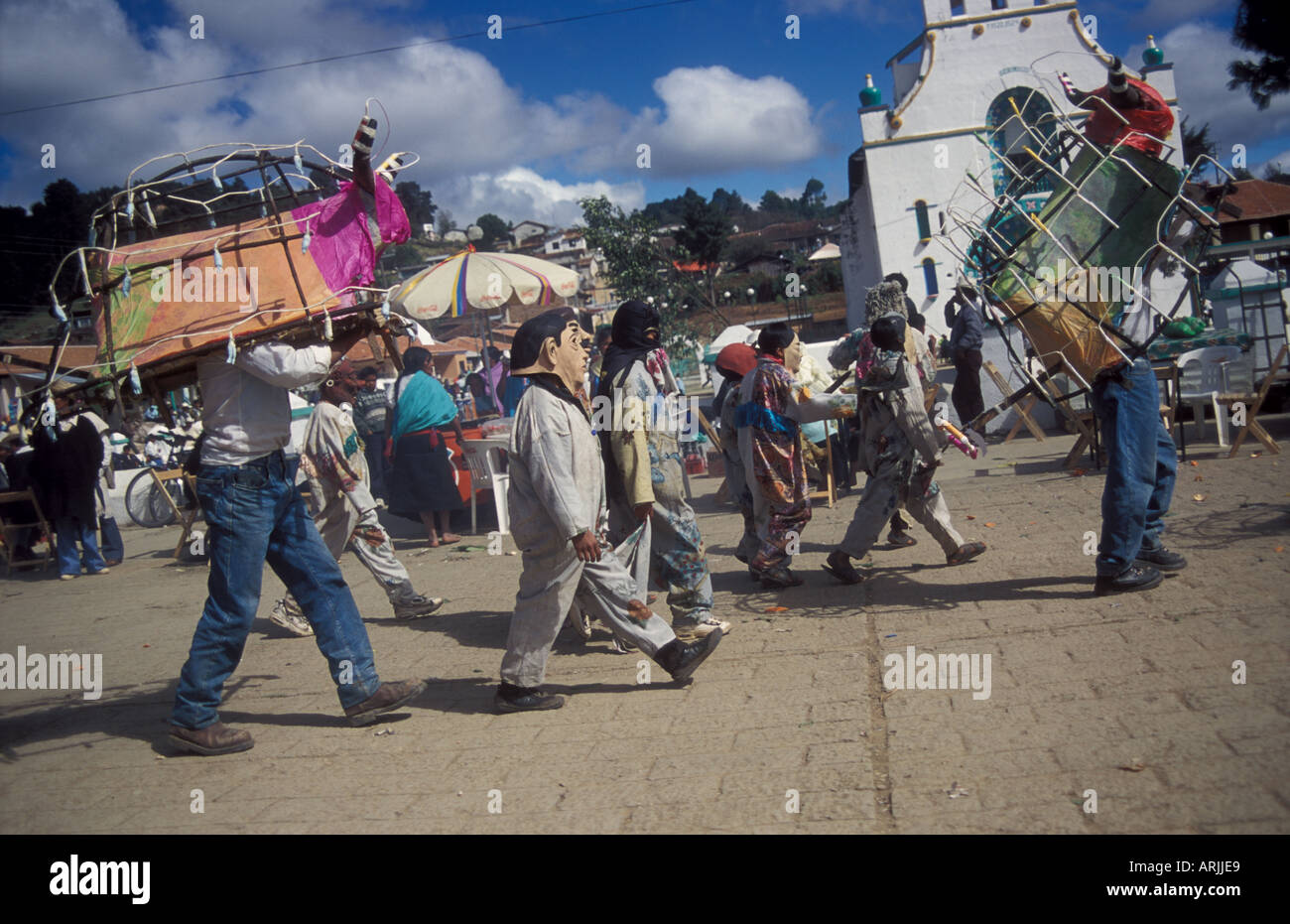 San juan chamula festivities hi-res stock photography and images - Alamy
