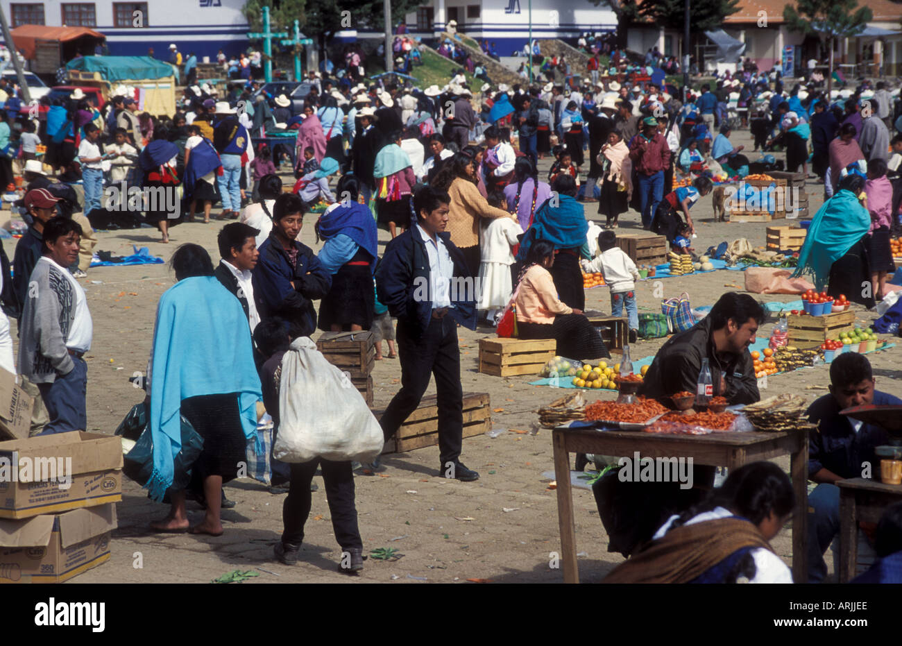 Market chamula hi-res stock photography and images - Alamy