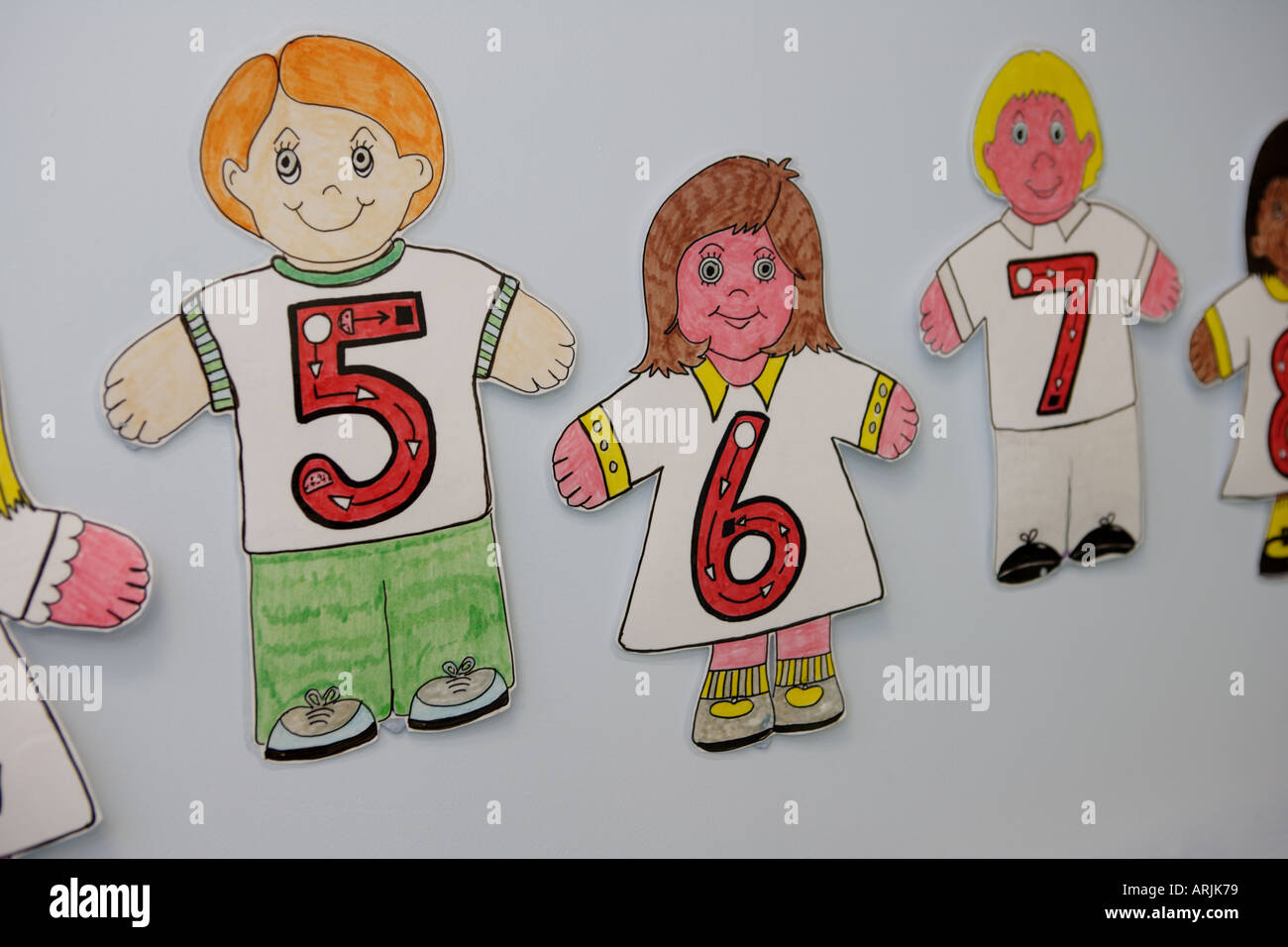 Kids counting hi-res stock photography and images - Alamy