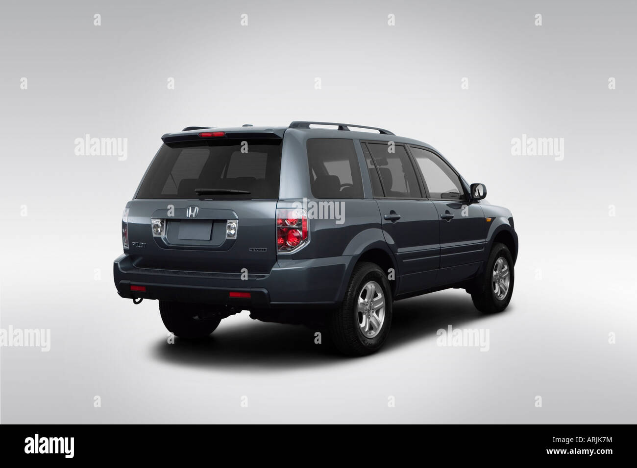 Honda suv trunk hi-res stock photography and images - Alamy