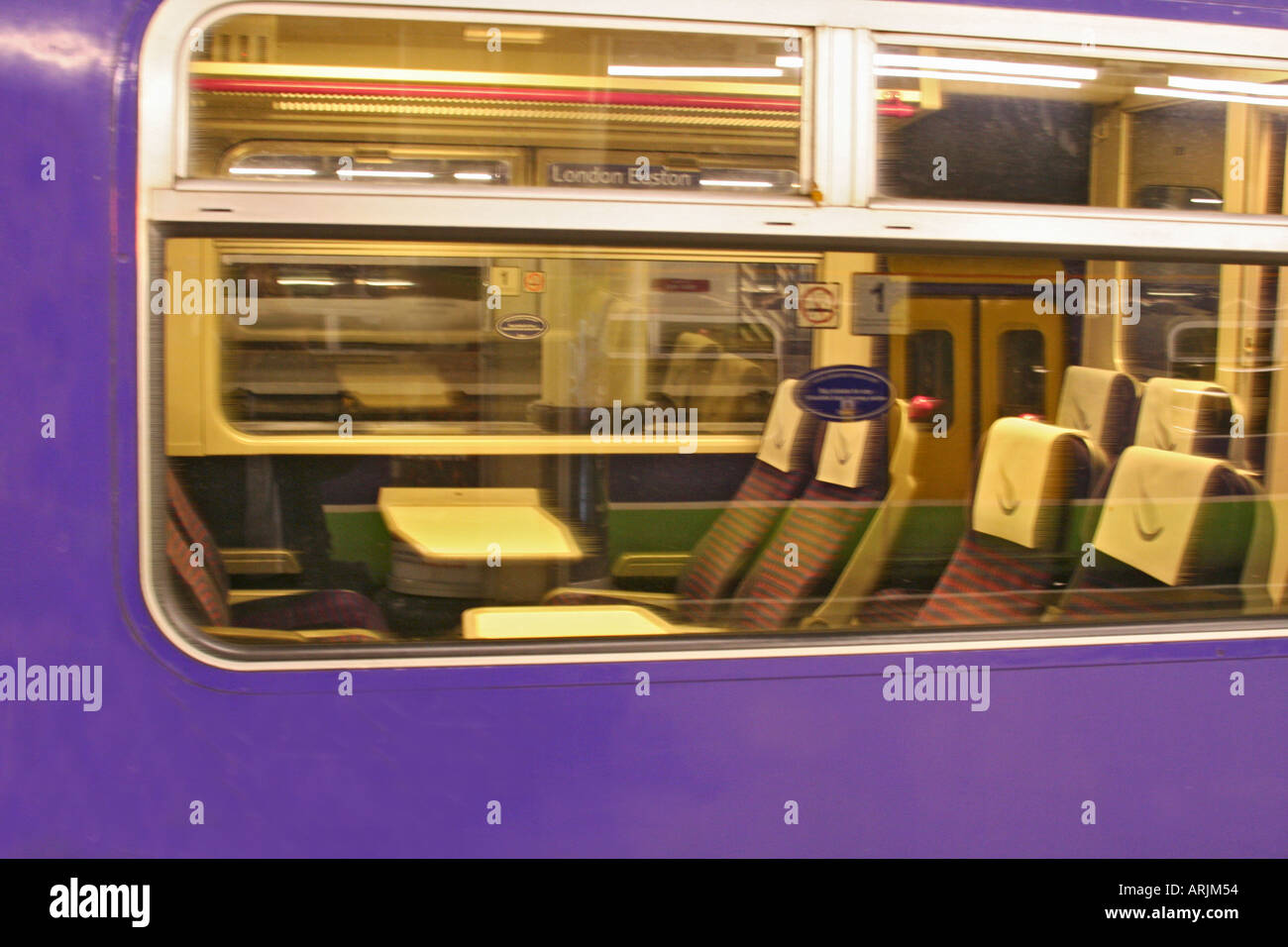 Crowded train carriage window hi-res stock photography and images - Alamy