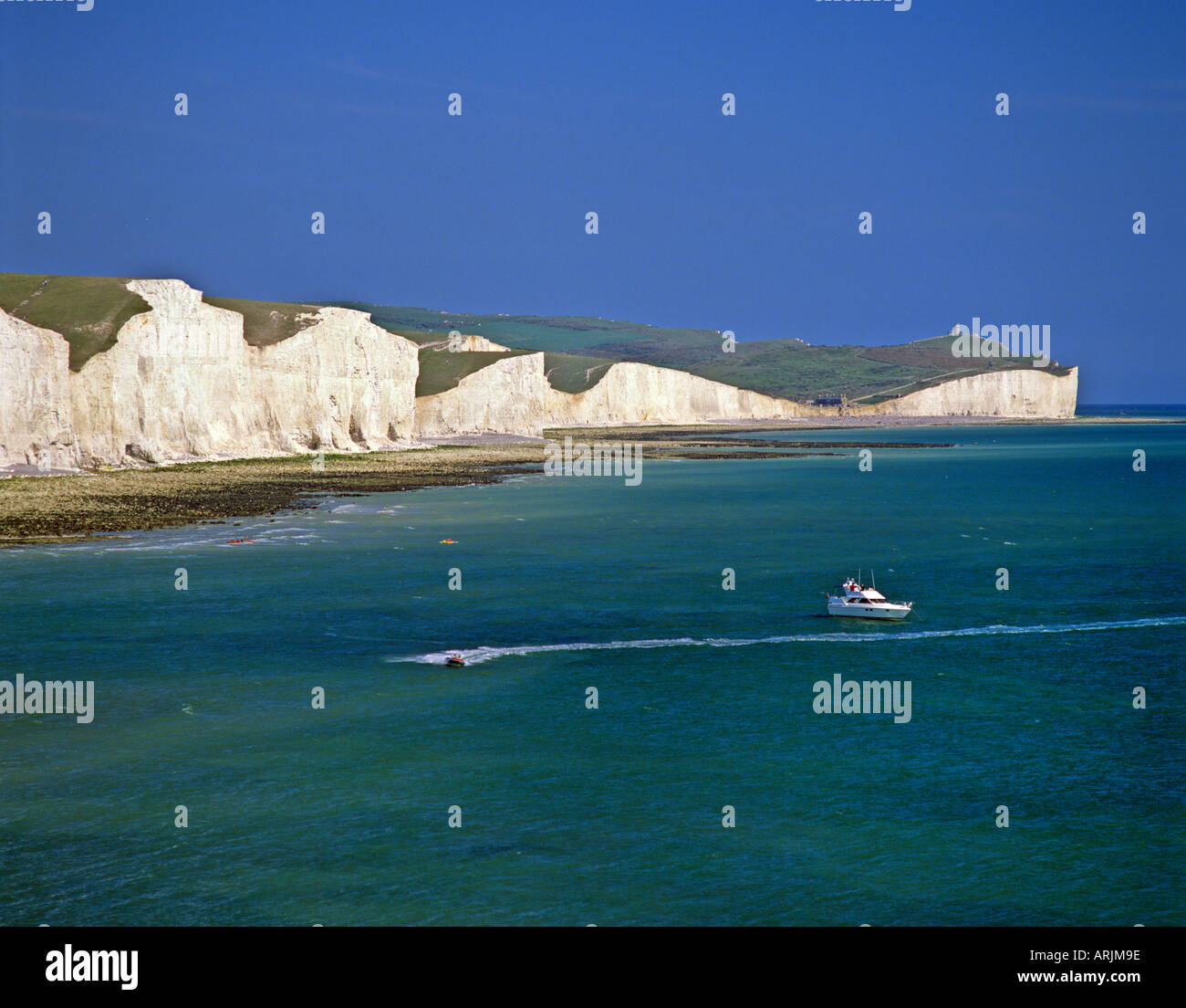 Overlooking the seven sisters cliffs hi-res stock photography and ...