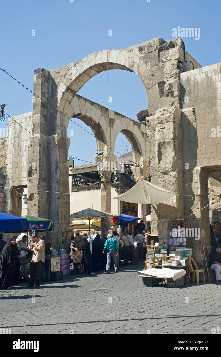 Damascus temple of jupiter hi-res stock photography and images - Alamy