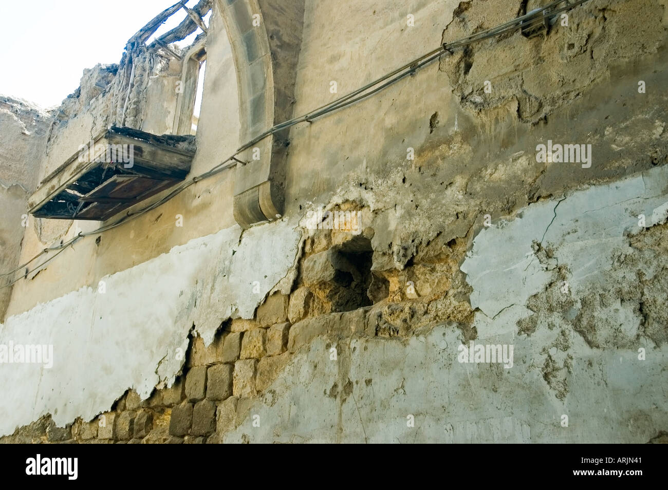 Detail of old building, above the crowded market of al-Hamidiyya souk ...