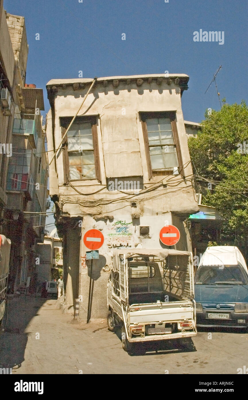 Sloping and leaning house, al-Hamidiyya souk district of Damascus ...