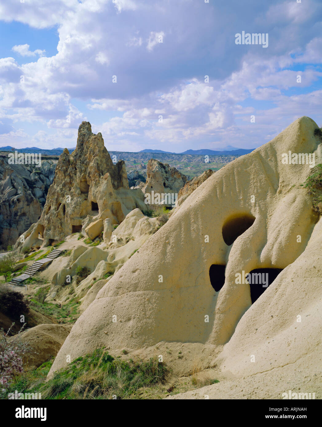 Troglodyte habitat hi-res stock photography and images - Alamy