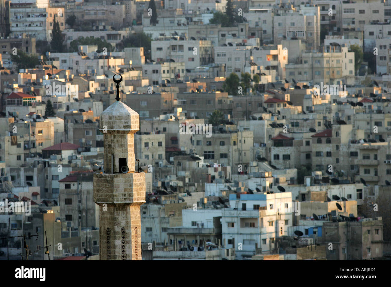 JOR, Jordan, Amman: Houses in the old Downtown district, mosque Stock ...