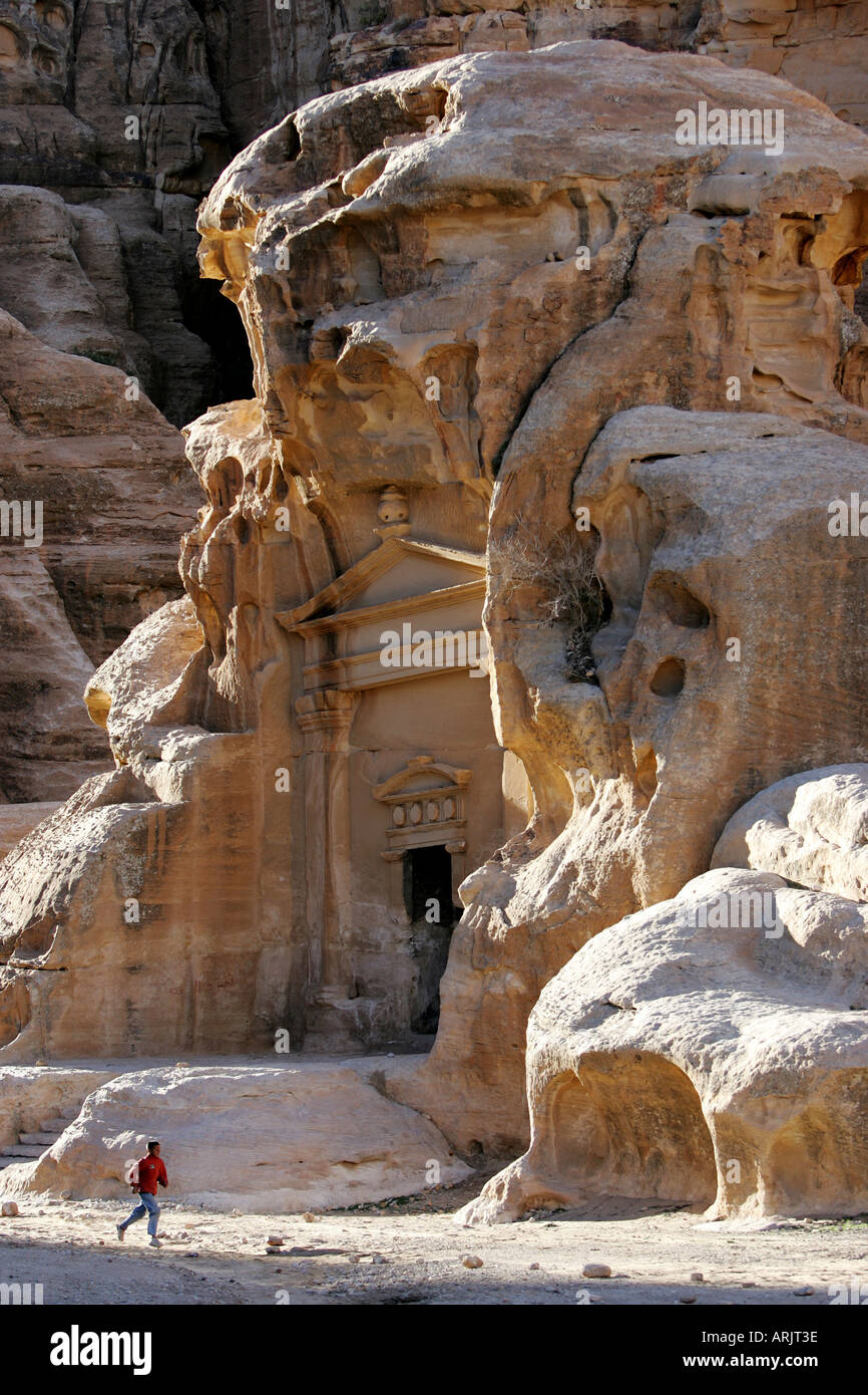 JOR, Jordan, Petra: Little Petra, ravine, gorge near the legendary ...