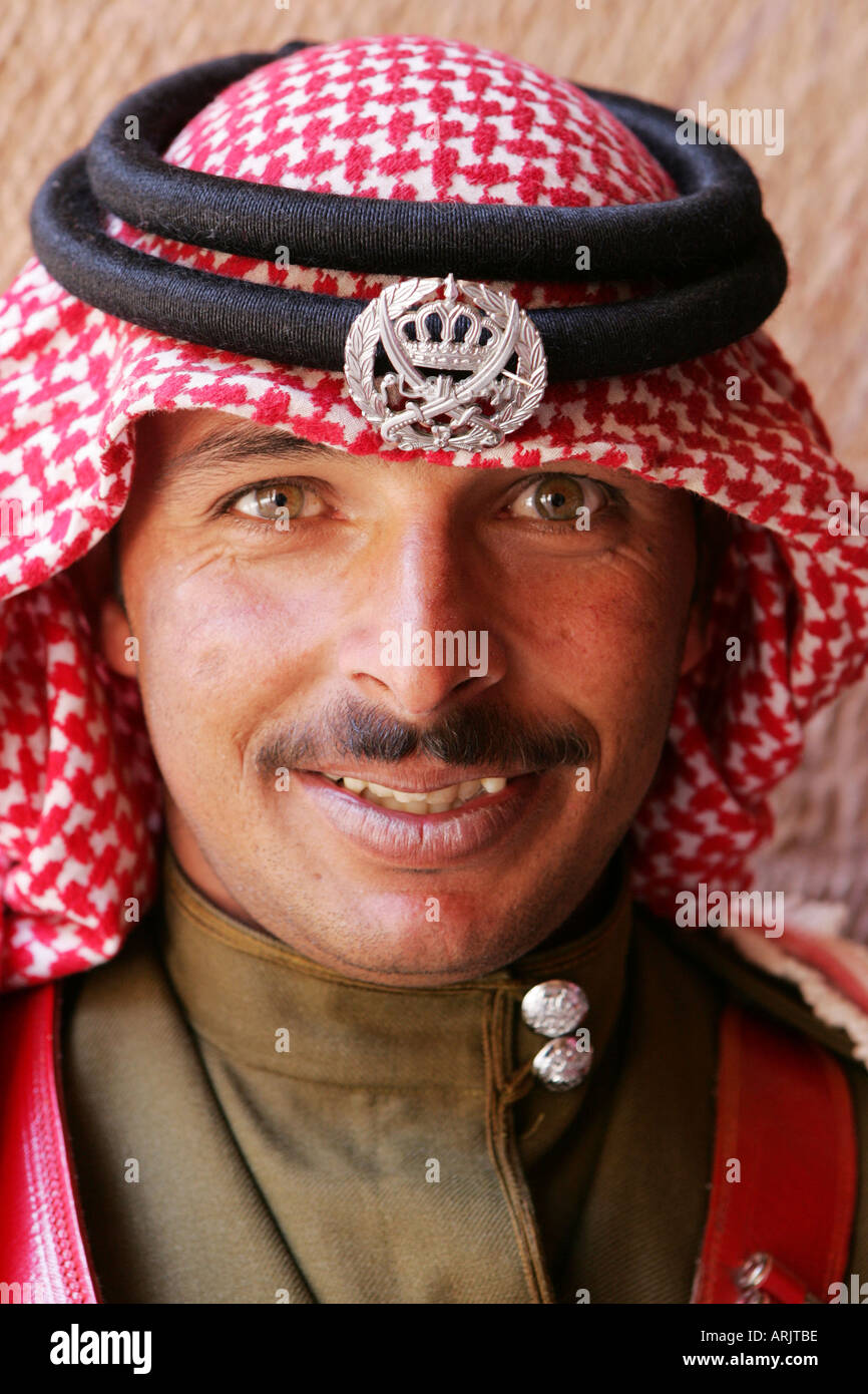 JOR, Jordan, Petra: Member of the desert police at the treasury ...