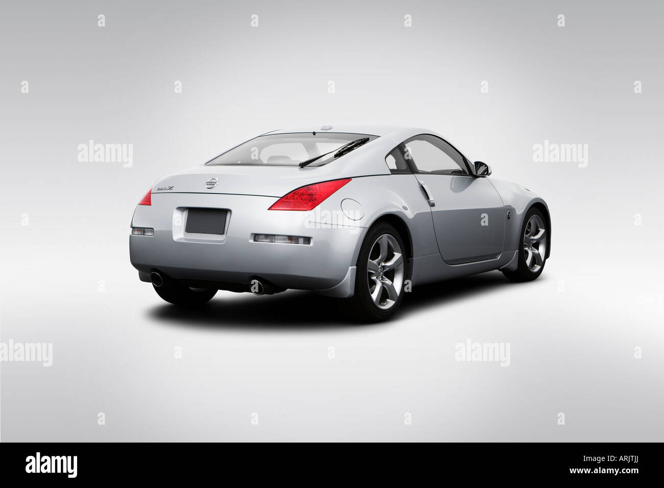 2008 nissan 350z touring in hi-res stock photography and images - Alamy