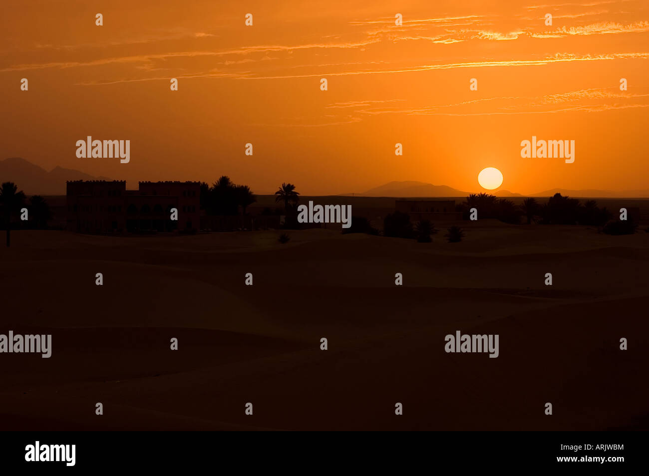 Morocco sunset in sahara desert hi-res stock photography and images - Alamy
