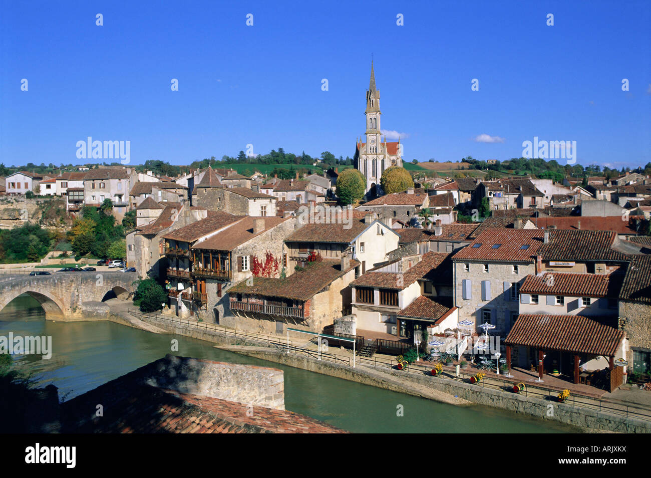 Medieval town of Nerac, on the banks of the Baize, Lot et Garonne ...