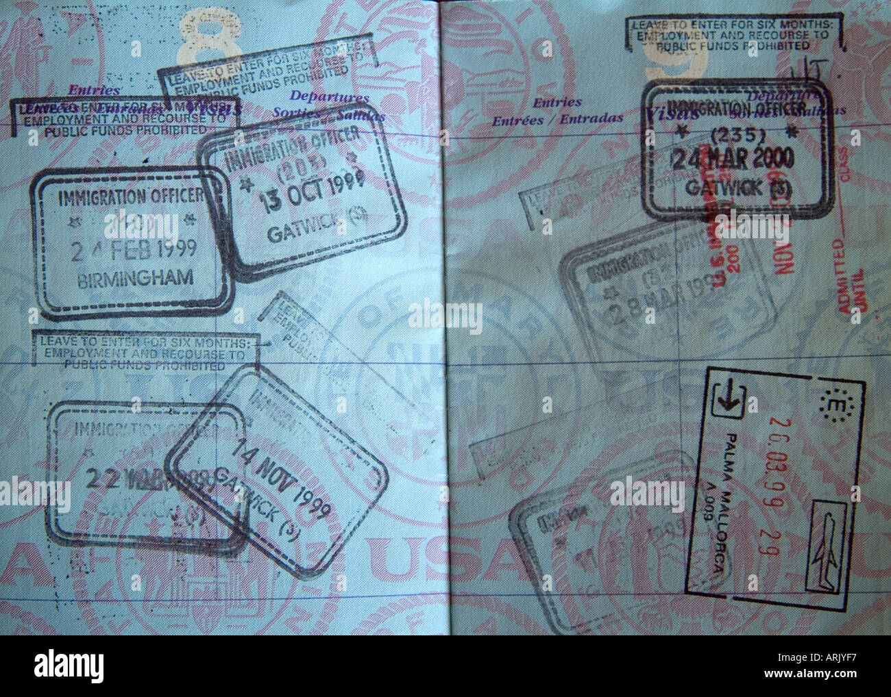 Us passport stamps hi-res stock photography and images - Alamy