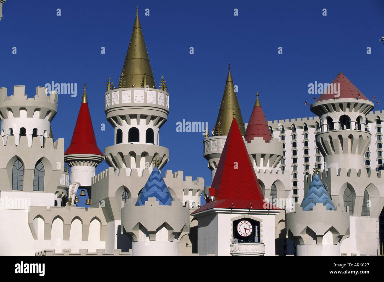 Excalibur hotel towers hi-res stock photography and images - Alamy