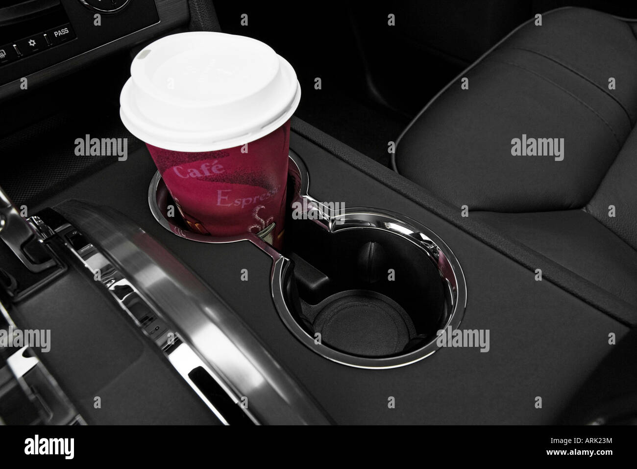 Hummer h2 sut hi-res stock photography and images - Alamy