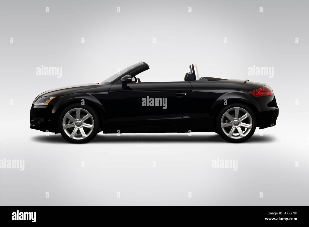 104826 0001 hi-res stock photography and images - Alamy