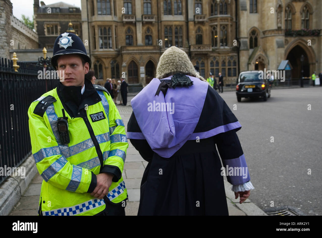 Circuit Judge in full ceremonial dress arrives at Westminster Abbey for ...