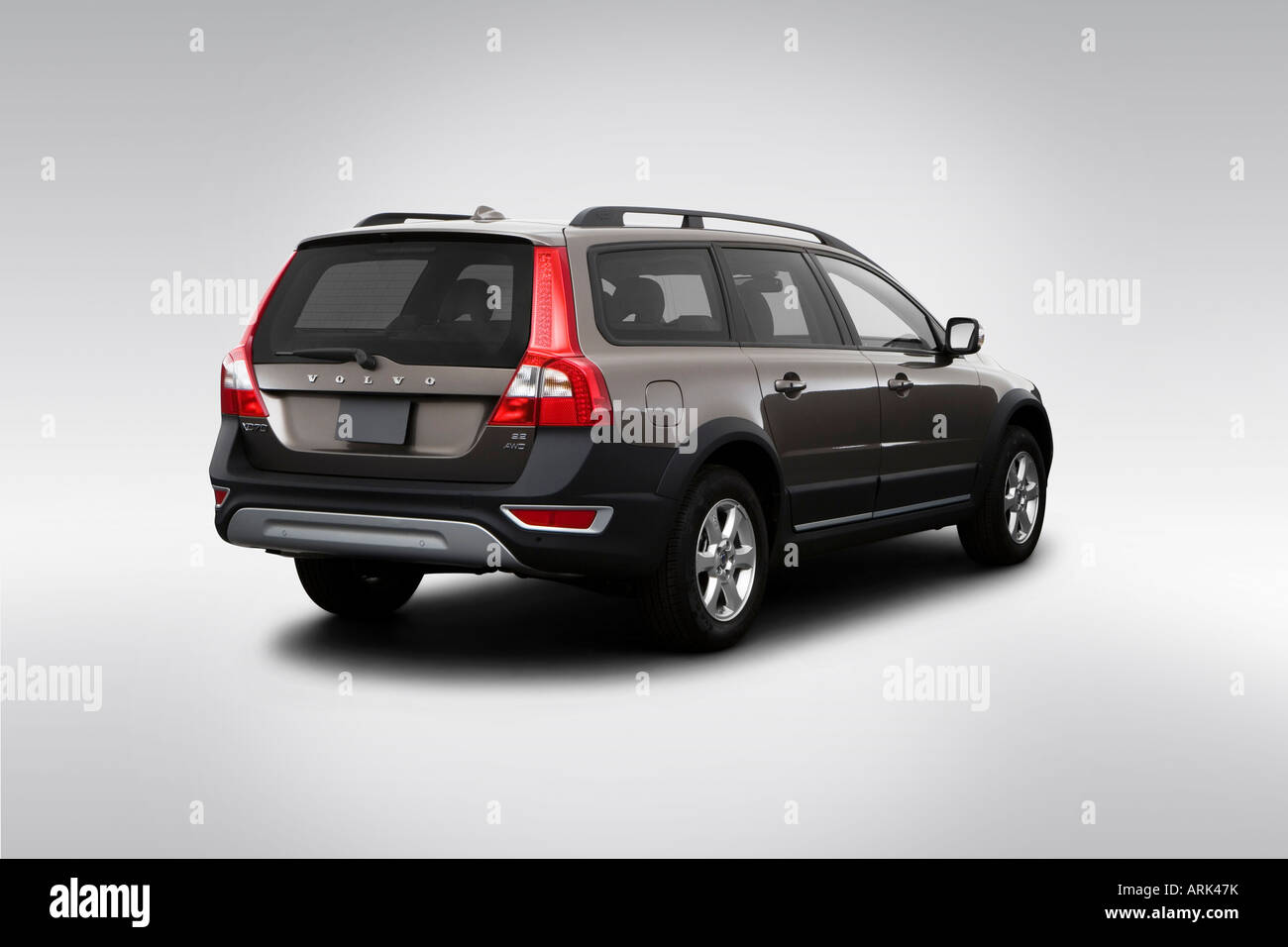 2008 Volvo XC70 in Gray - Rear angle view Stock Photo - Alamy