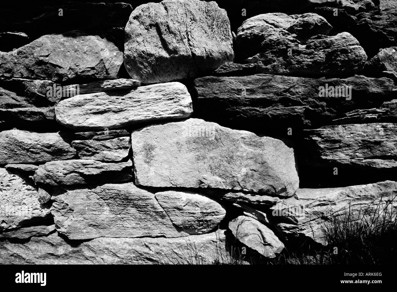 Dry stone wall detail Black and White Stock Photos & Images - Alamy