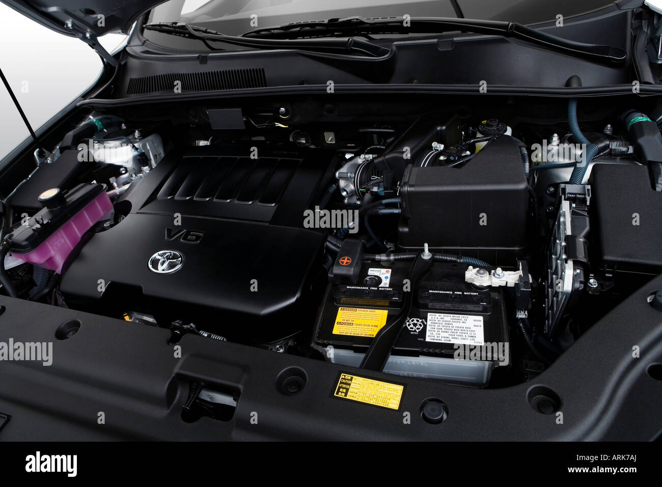 2008 Toyota RAV4 Limited in Silver - Engine Stock Photo - Alamy