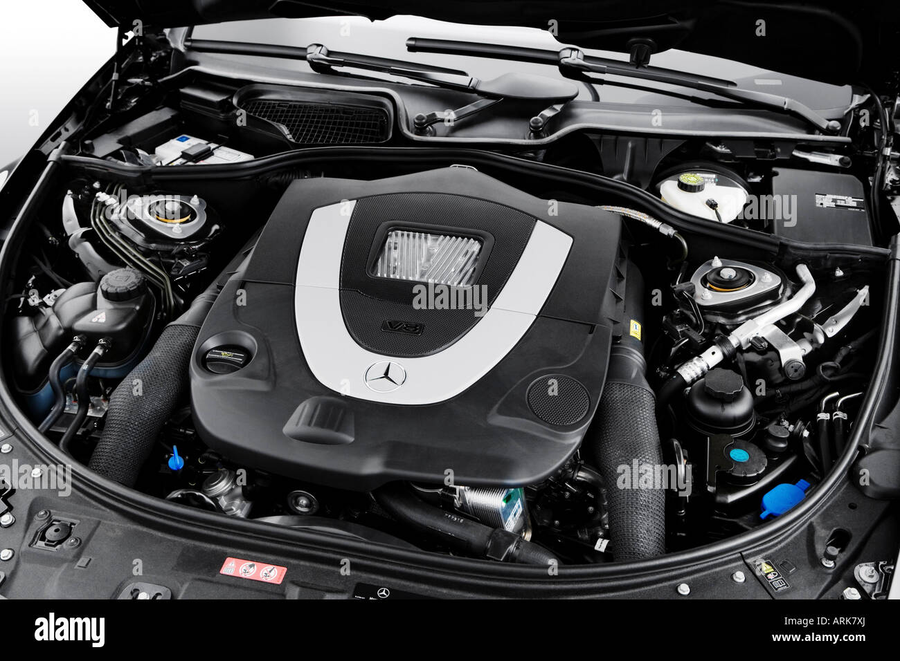 Mercedes benz cl class hi-res stock photography and images - Alamy