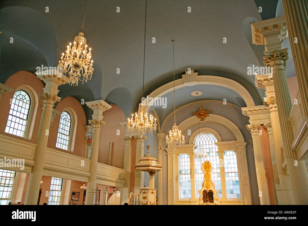 St pauls chapel in new york hi-res stock photography and images - Alamy