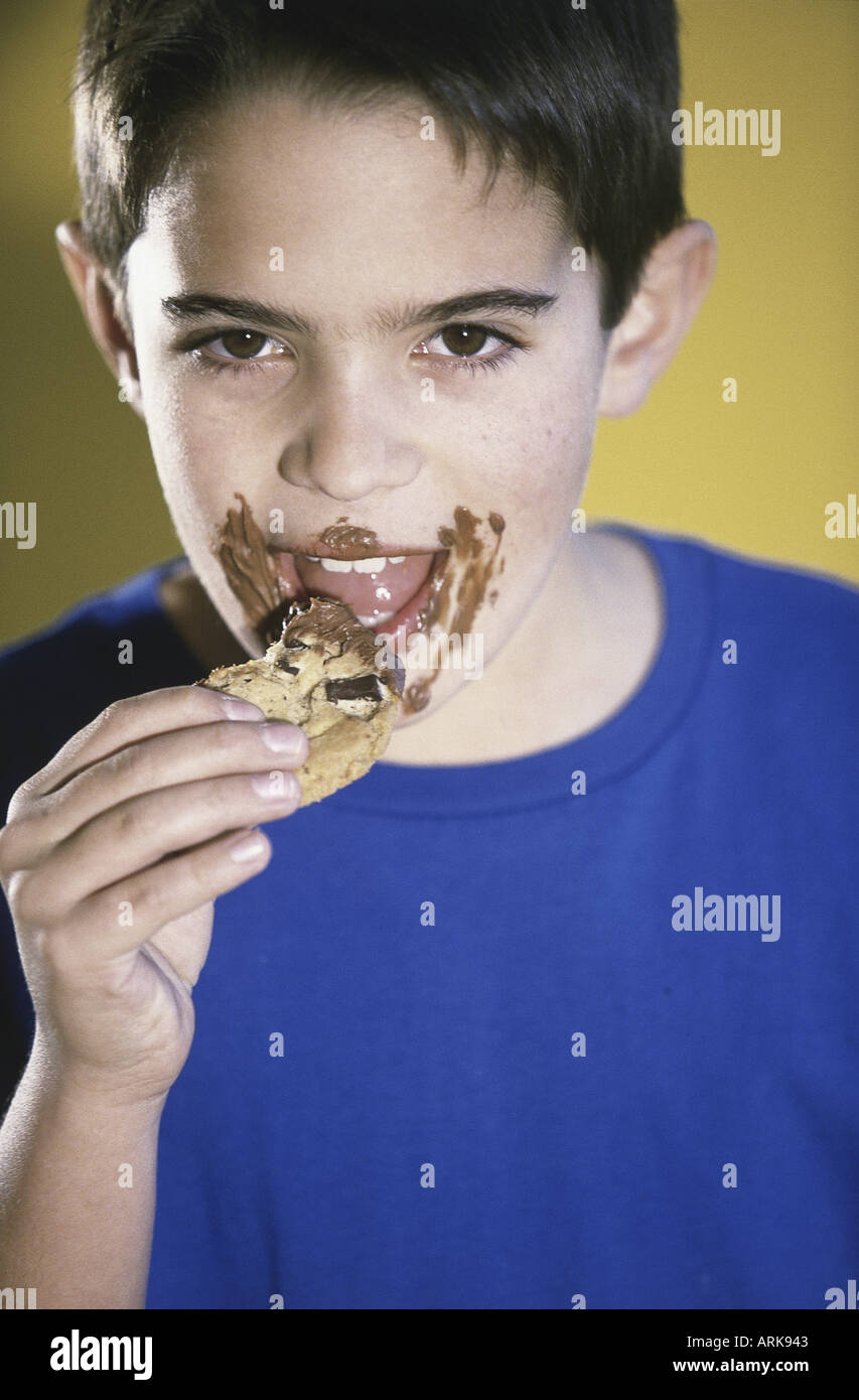 Hispanic boys snack hi-res stock photography and images - Alamy