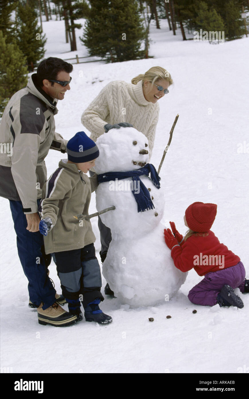 Snow molding hi-res stock photography and images - Alamy