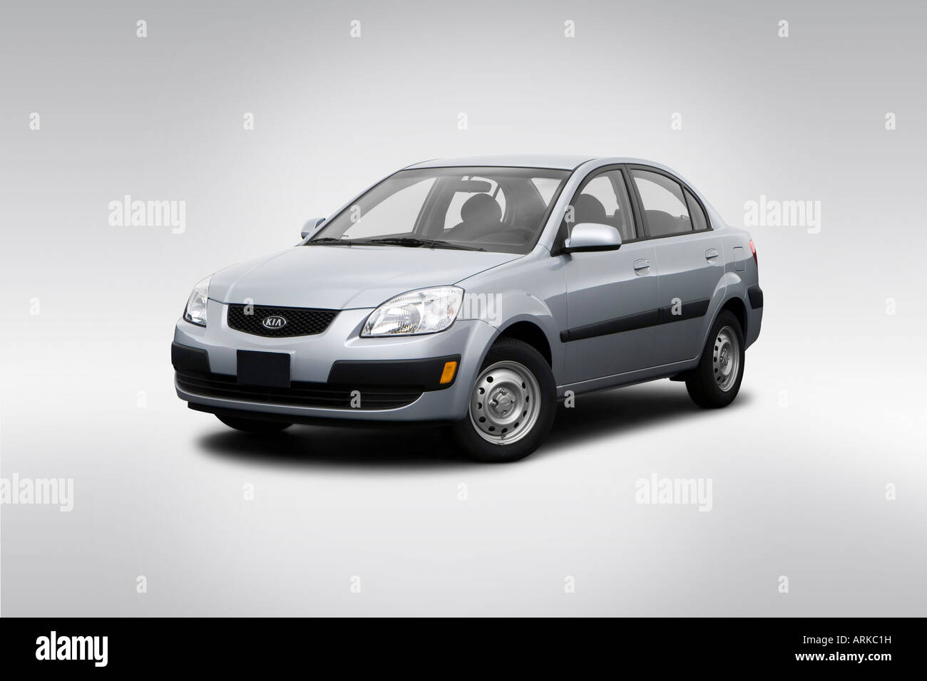 Kia rio sedan hi-res stock photography and images - Alamy