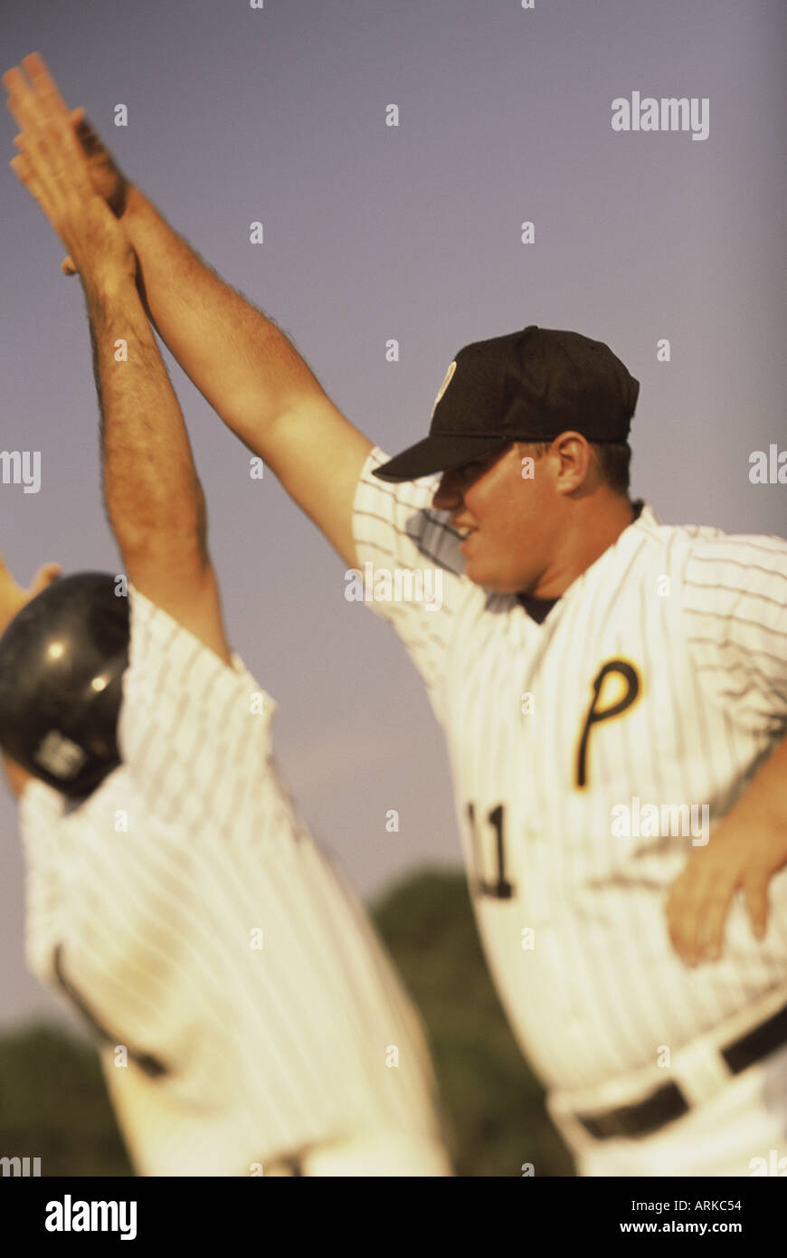 Baseball team and high five hi-res stock photography and images - Alamy