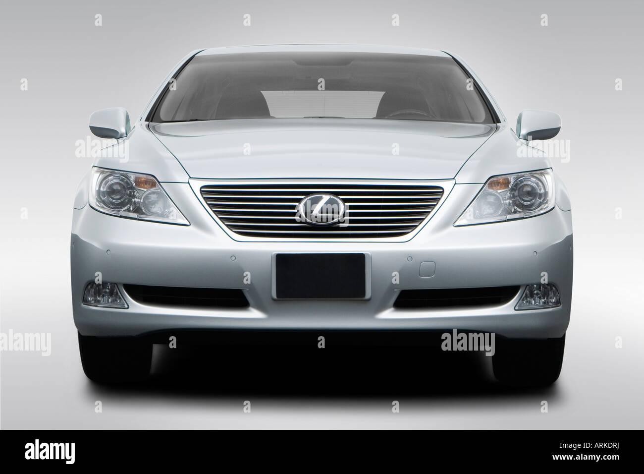 2008 Lexus LS LS460L in Gray - Low/Wide Front Stock Photo - Alamy