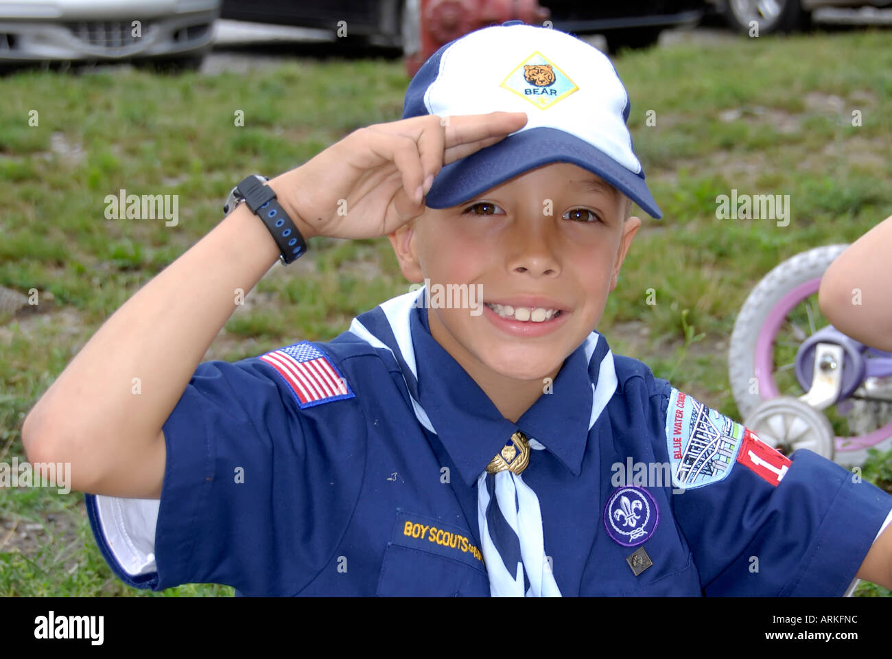 Cub scout salute hi-res stock photography and images - Alamy