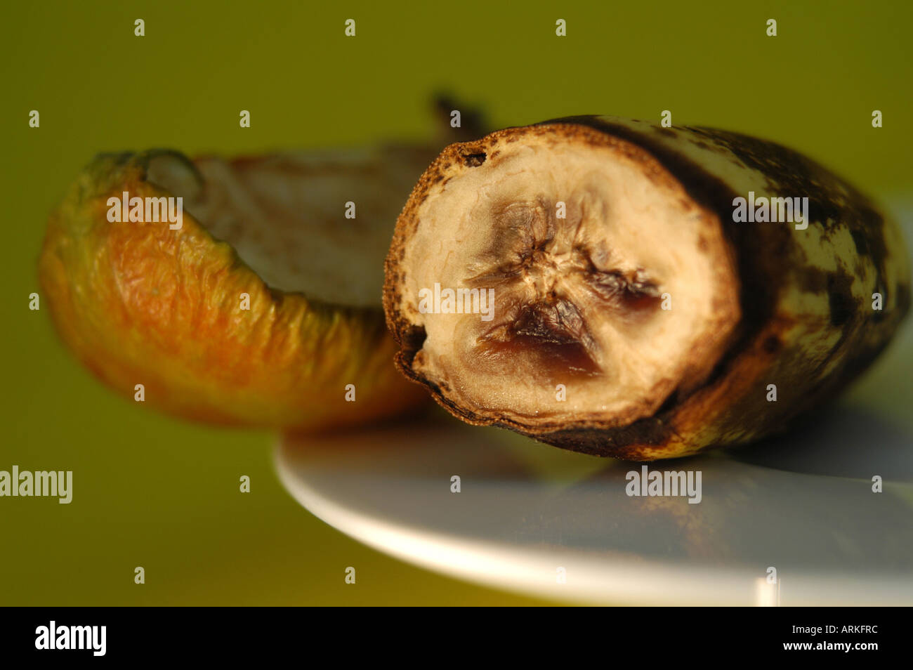 Symbolic photo: everything is unlasting. Old fruit Stock Photo - Alamy