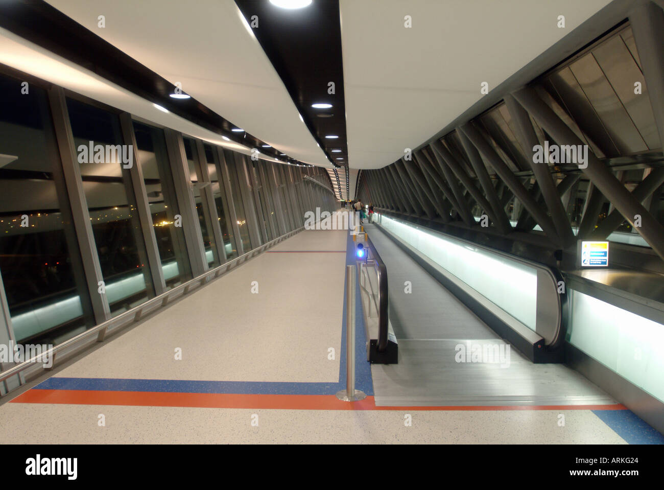 Travelator abstract hi-res stock photography and images - Alamy